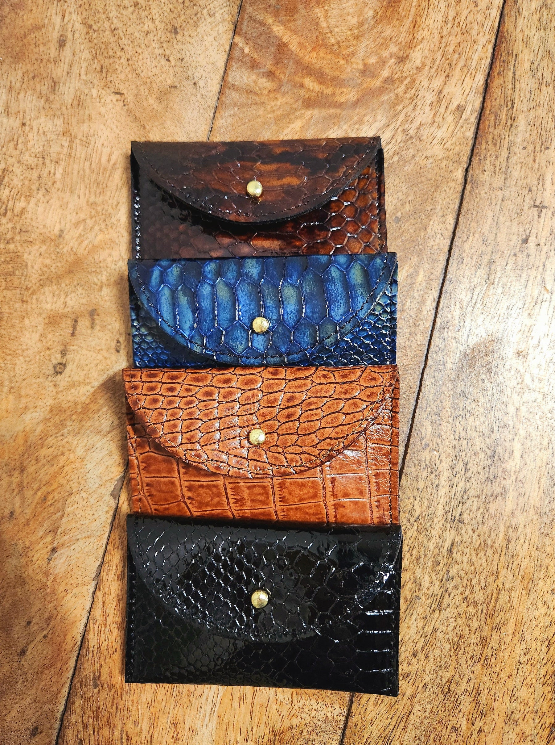 Accessories – Custom Leather Canada Limited